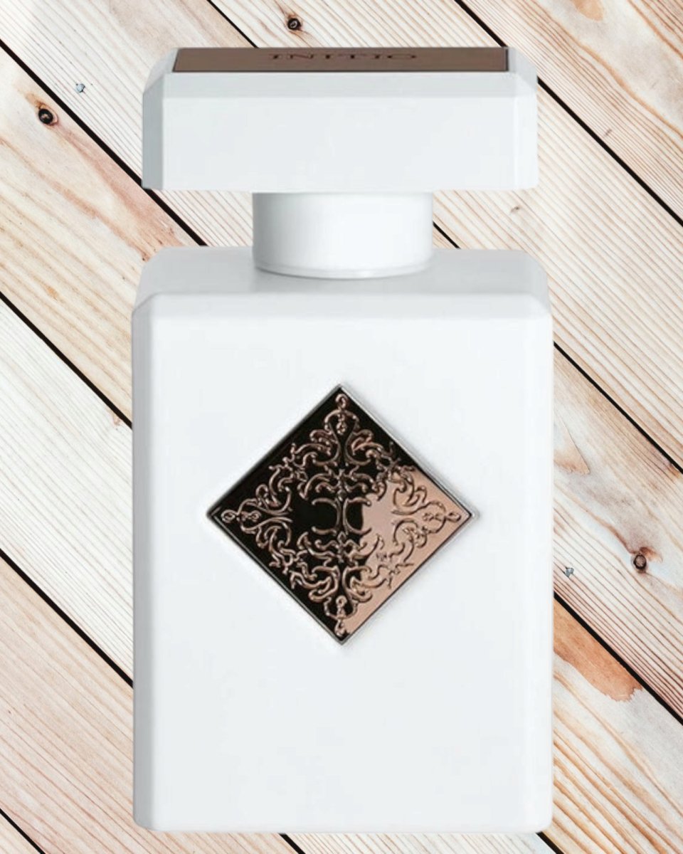 Initio PARAGON – Fragrant World